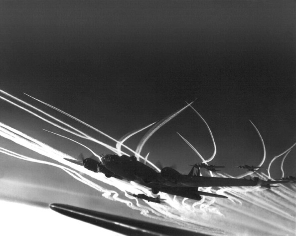 WWII Contrails – Contrail Science